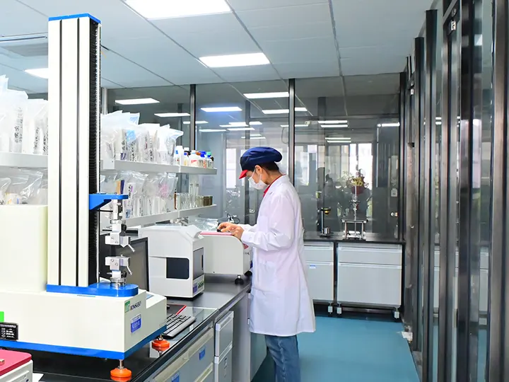 Disposable Sanitary Pads Manufacturer